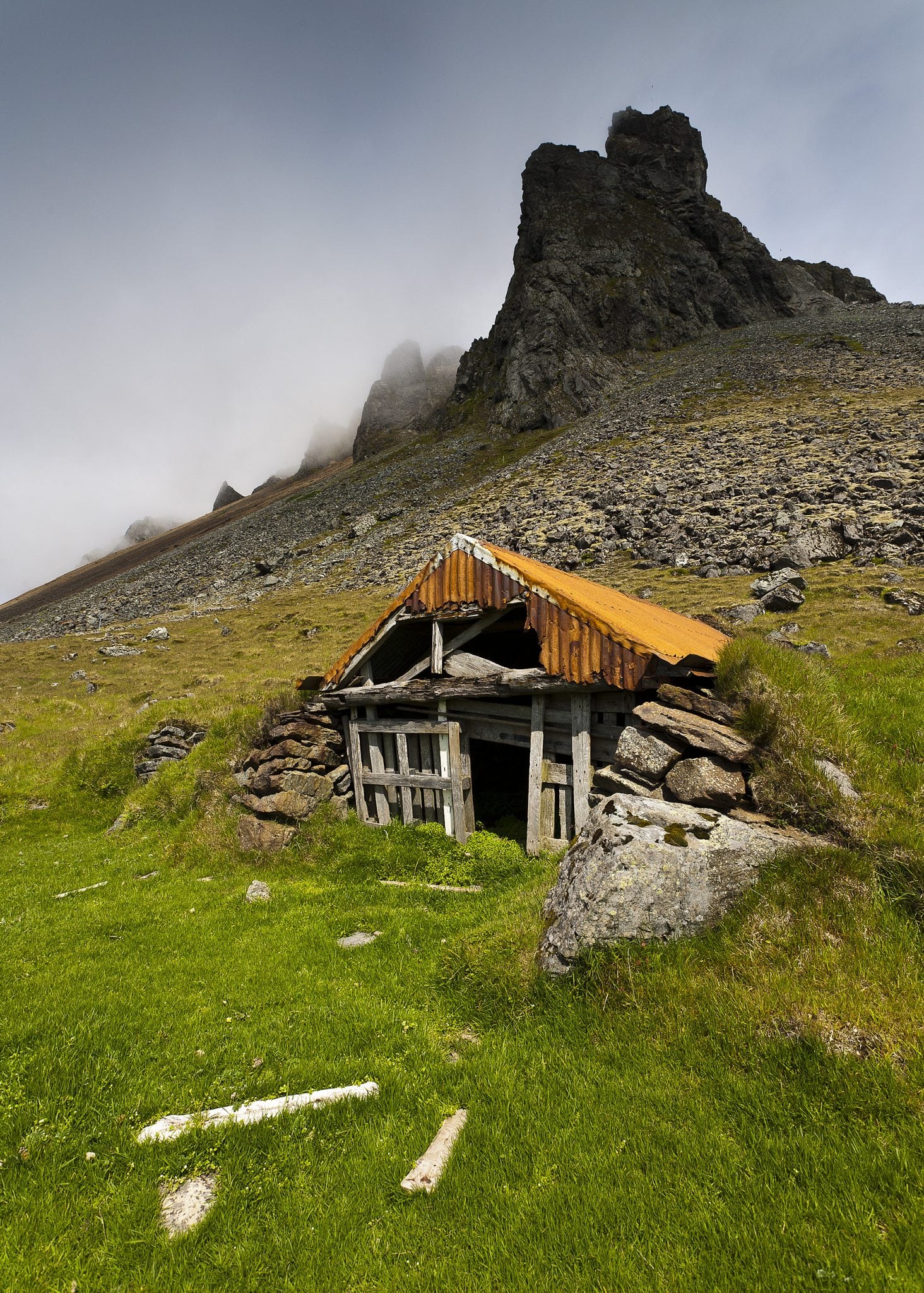 How to get to the famous Vestrahorn | Visit Vatnajökull